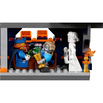 LEGO 70357 - LEGO NEXO KNIGHTS - Knighton Castle | Toymania.gr