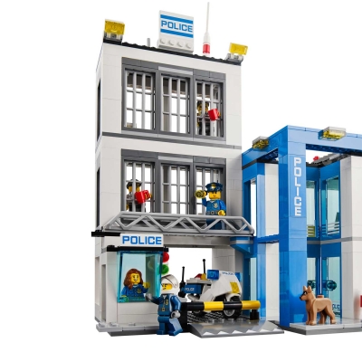 LEGO 60047 - LEGO CITY - Police Station | Toymania.gr